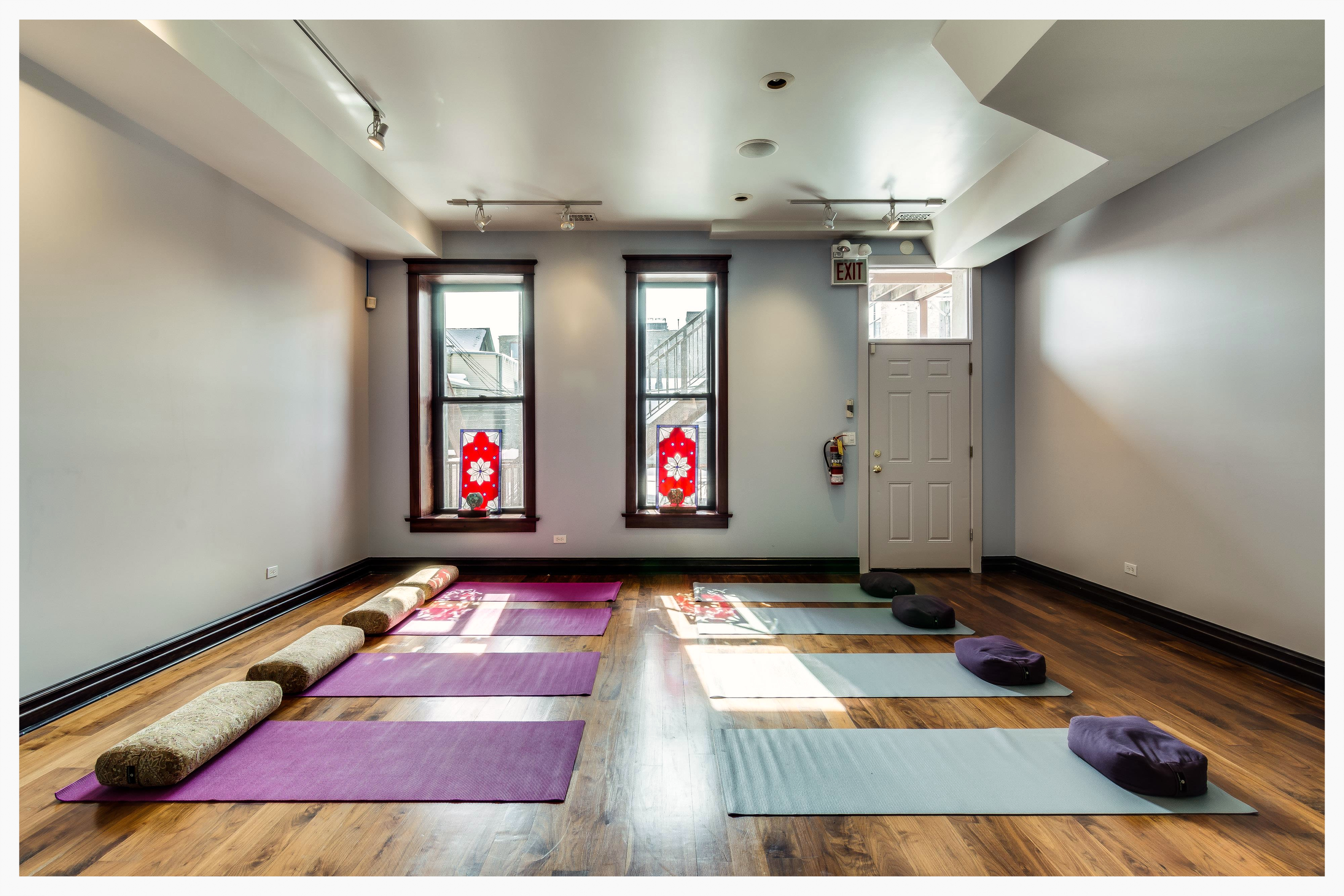 RUBY ROOM In Chicago IL | Vagaro